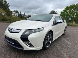 Balts Opel Ampera 2012 Alīta, ar dzinēja tilpumu 1.40 L un nobraukumu 260 tūkst. km par 5600 €, foto  vietnē AUTOMOTO.COM.LV
