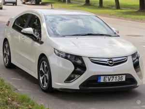 Balts Opel Ampera 2012 Viļņa, ar dzinēja tilpumu 1.40 L un nobraukumu 254 tūkst. km par 6000 €, foto  vietnē AUTOMOTO.COM.LV