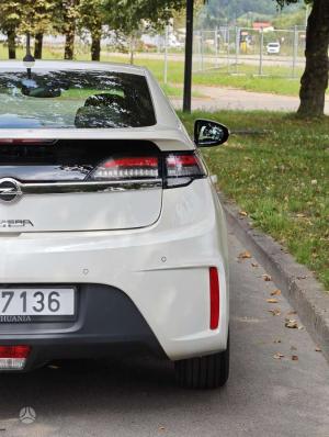 Balts Opel Ampera 2012 Viļņa, ar dzinēja tilpumu 1.40 L un nobraukumu 254 tūkst. km par 6000 €, foto 8 vietnē AUTOMOTO.COM.LV