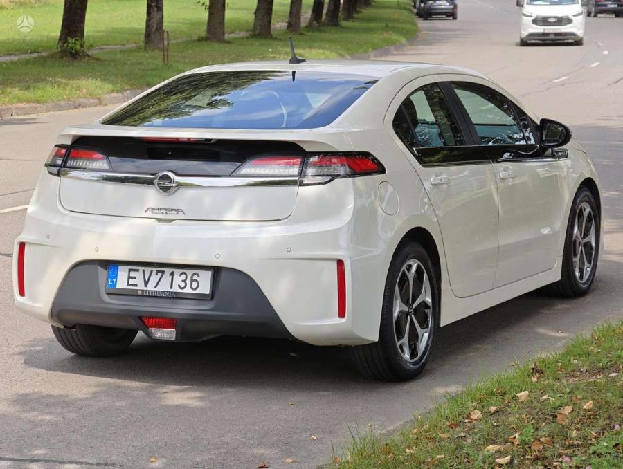 Balts Opel Ampera 2012 Viļņa, ar dzinēja tilpumu 1.40 L un nobraukumu 254 tūkst. km par 6000 €, foto 9 vietnē AUTOMOTO.COM.LV