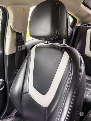 Balts Opel Ampera 2012 Viļņa, ar dzinēja tilpumu 1.40 L un nobraukumu 254 tūkst. km par 6000 €, foto 21 vietnē AUTOMOTO.COM.LV