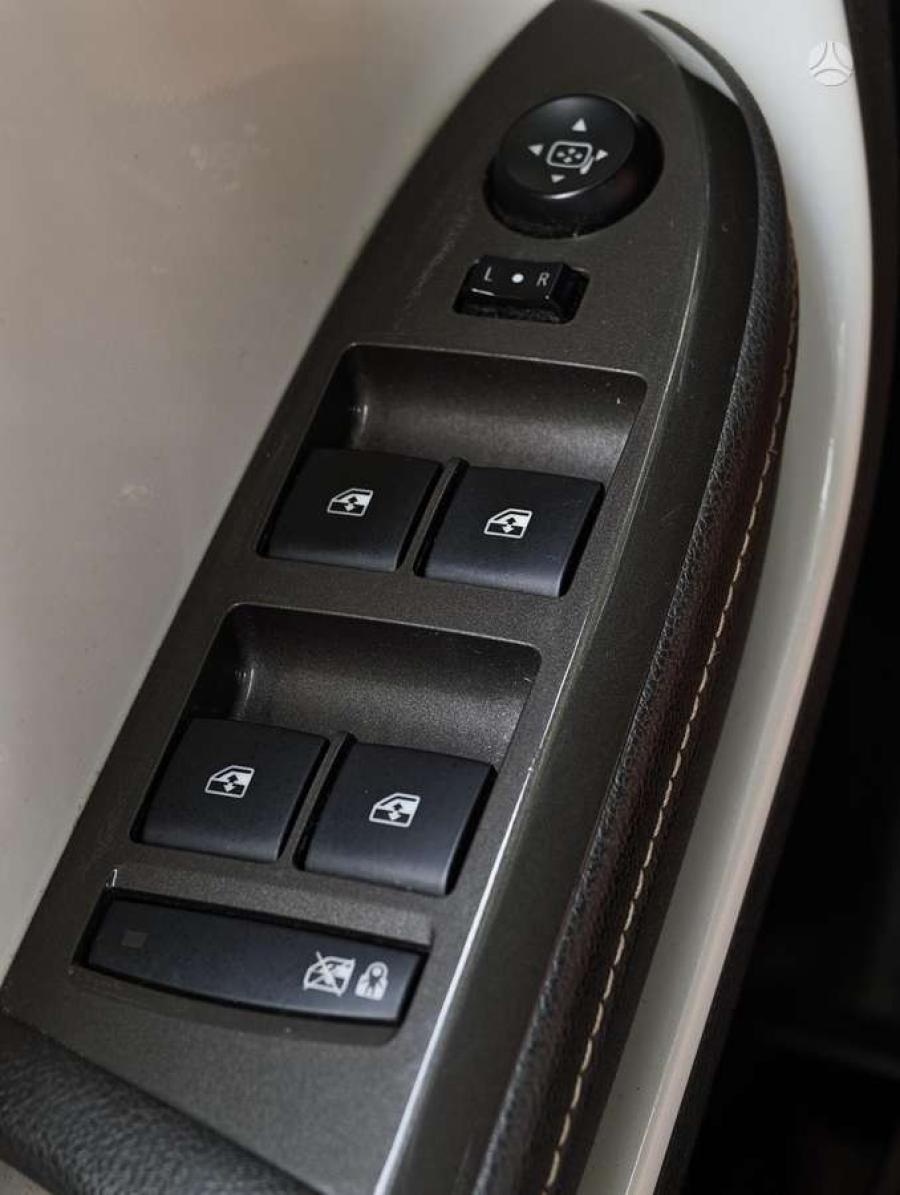 Balts Opel Ampera 2012 Viļņa, ar dzinēja tilpumu 1.40 L un nobraukumu 254 tūkst. km par 6000 €, foto 22 vietnē AUTOMOTO.COM.LV