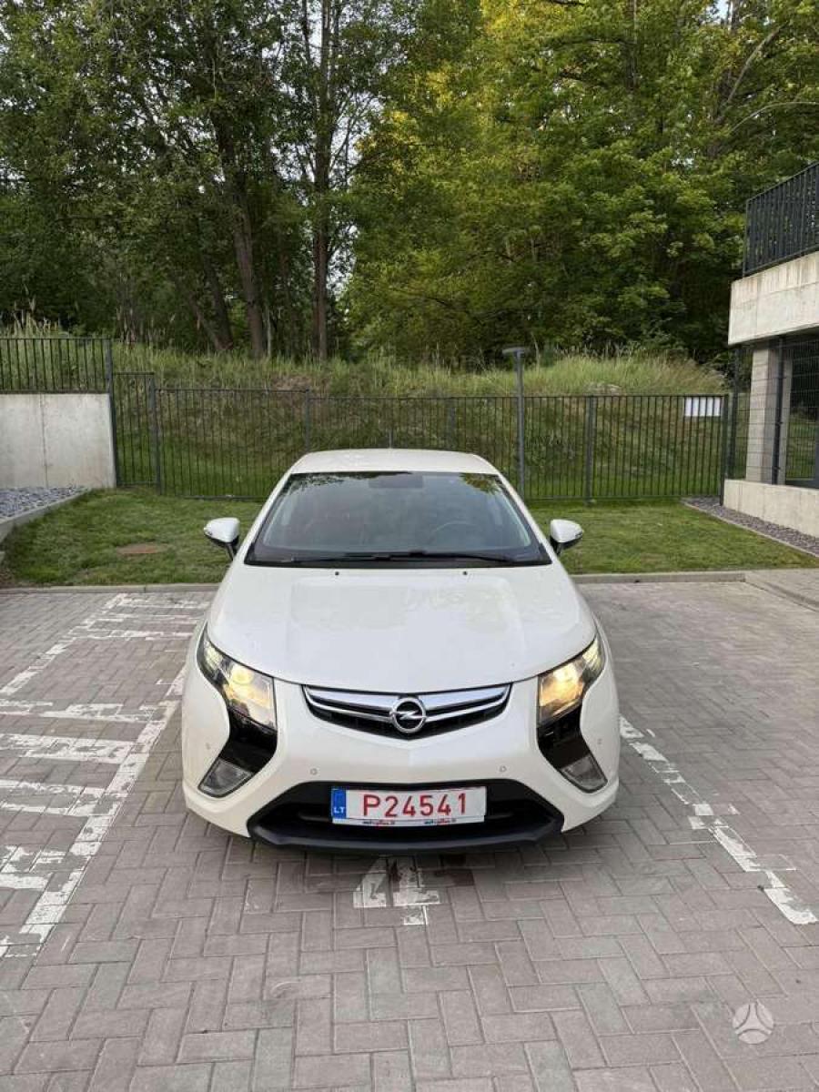 Balts Opel Ampera 2012 Viļņa, ar dzinēja tilpumu 1.40 L un nobraukumu 267 tūkst. km par 5900 €, foto 8 vietnē AUTOMOTO.COM.LV