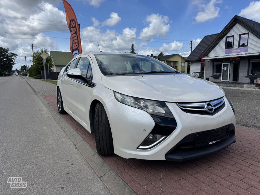 White Opel Ampera 2012 in Kaunas, with an engine capacity of 1.40 L and mileage of 189 thousand km for 4999 €, photo 3 on AUTOMOTO.COM.LV
