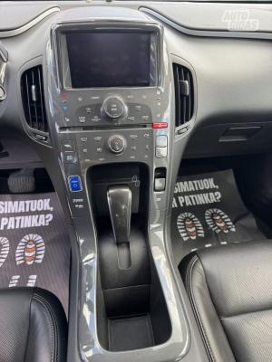 White Opel Ampera 2012 in Kaunas, with an engine capacity of 1.40 L and mileage of 189 thousand km for 4999 €, photo 11 on AUTOMOTO.COM.LV