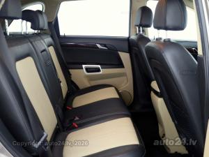 Beige Opel Antara 2014 in Tallinn, with an engine capacity of 2.40 L and mileage of 243 thousand km for 4499 €, photo 7 on AUTOMOTO.COM.LV