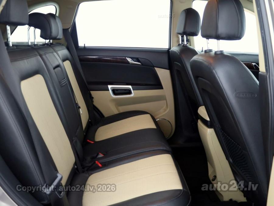 Beige Opel Antara 2014 in Tallinn, with an engine capacity of 2.40 L and mileage of 243 thousand km for 4499 €, photo 7 on AUTOMOTO.COM.LV