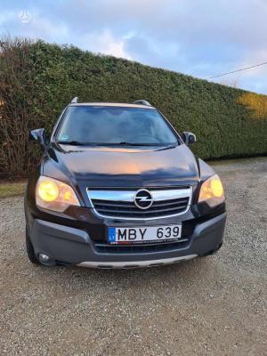 Melns Opel Antara 2007 Plungė, ar dzinēja tilpumu 2.00 L un nobraukumu 287 tūkst. km par 3650 €, foto  vietnē AUTOMOTO.COM.LV