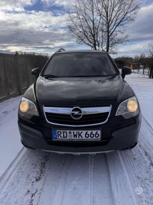 Black Opel Antara 2007 in Vilkaviskis, with an engine capacity of 1.99 L and mileage of 472 thousand km for 2900 €, photo 2 on AUTOMOTO.COM.LV