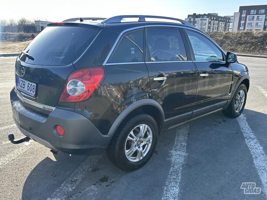 Black Opel Antara 2007 in Vilnius, with an engine capacity of 2.00 L and mileage of 279 thousand km for 2650 €, photo 5 on AUTOMOTO.COM.LV