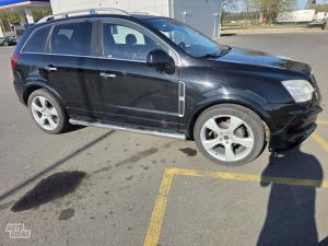 Black Opel Antara 2007 in Vilnius, with an engine capacity of 2.00 L and mileage of 211 thousand km for 3000 €, photo 4 on AUTOMOTO.COM.LV
