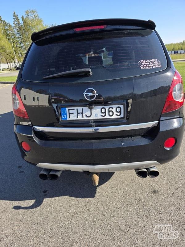 Black Opel Antara 2007 in Vilnius, with an engine capacity of 2.00 L and mileage of 211 thousand km for 3000 €, photo 4 on AUTOMOTO.COM.LV