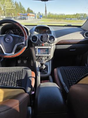 Black Opel Antara 2007 in Vilnius, with an engine capacity of 2.00 L and mileage of 211 thousand km for 3000 €, photo 7 on AUTOMOTO.COM.LV