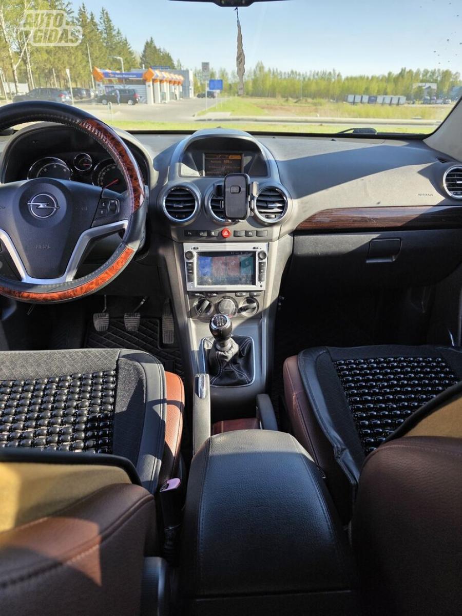 Black Opel Antara 2007 in Vilnius, with an engine capacity of 2.00 L and mileage of 211 thousand km for 3000 €, photo 7 on AUTOMOTO.COM.LV