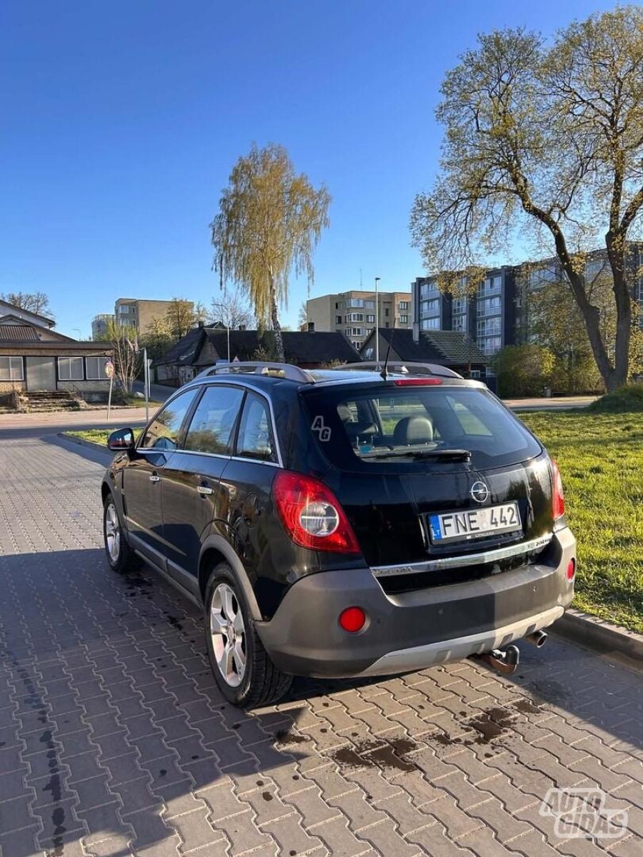Melns Opel Antara 2007 Viļņa, ar dzinēja tilpumu 2.00 L un nobraukumu 236 tūkst. km par 2700 €, foto 6 vietnē AUTOMOTO.COM.LV