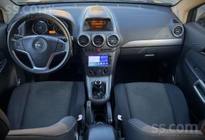 Black Opel Antara 2007 in Riga, with an engine capacity of 2.00 L and mileage of 86 thousand km for 4500 €, photo 7 on AUTOMOTO.COM.LV