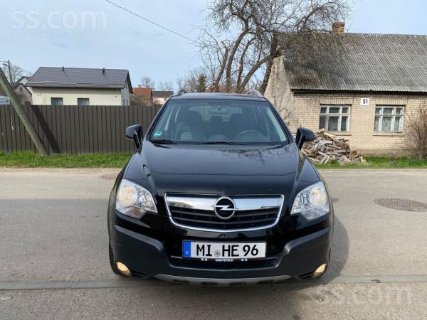 Black Opel Antara 2007 in Daugavpils, with an engine capacity of 2.00 L and mileage of 0 thousand km for 3950 €, photo 8 on AUTOMOTO.COM.LV