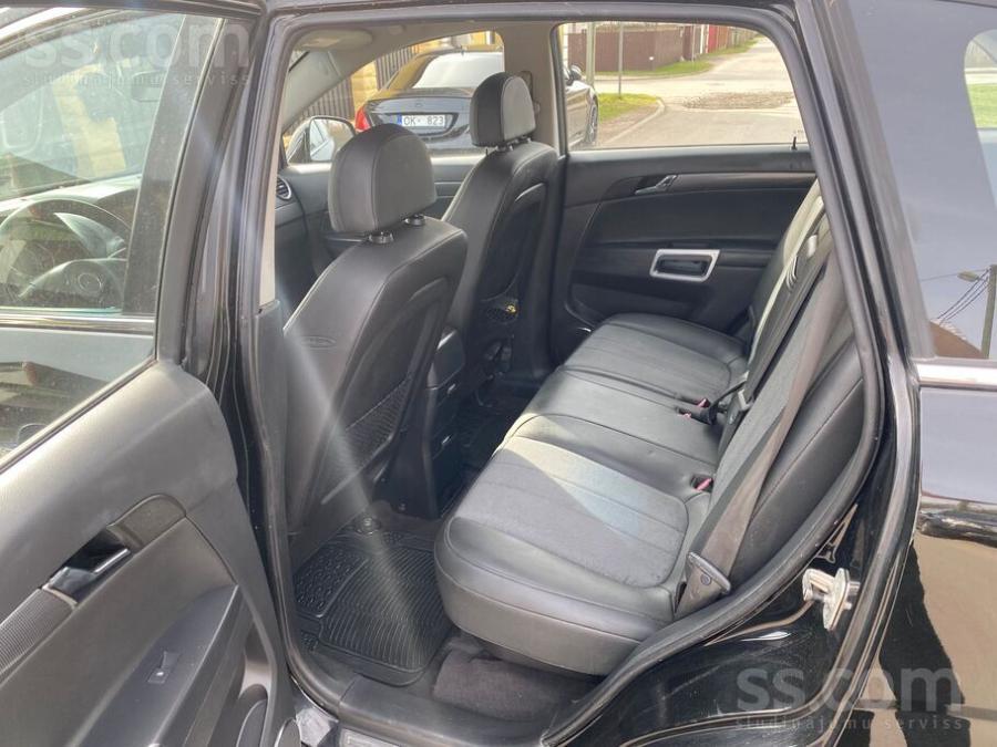 Black Opel Antara 2007 in Daugavpils, with an engine capacity of 2.00 L and mileage of 0 thousand km for 3950 €, photo 11 on AUTOMOTO.COM.LV