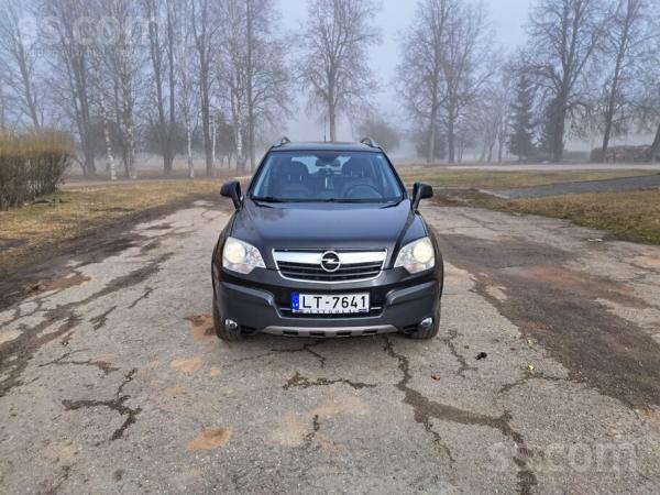 Black Opel Antara 2007 in Balvi, with an engine capacity of 2.00 L and mileage of 254 thousand km for 3100 €, photo 1 on AUTOMOTO.COM.LV