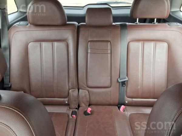 Black Opel Antara 2007 in Balvi, with an engine capacity of 2.00 L and mileage of 254 thousand km for 3100 €, photo 5 on AUTOMOTO.COM.LV
