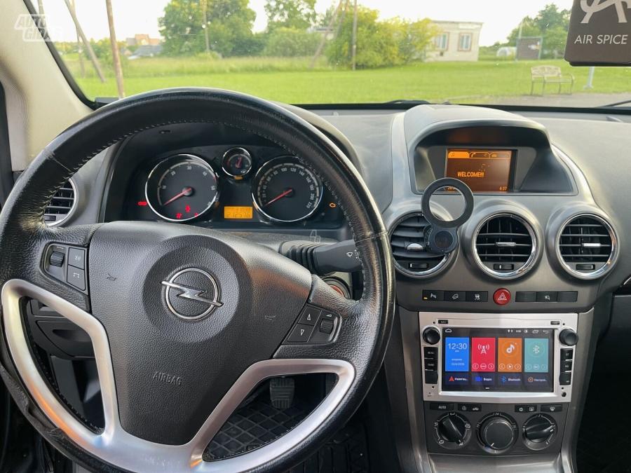 Black Opel Antara 2007 in Vilnius, with an engine capacity of 2.00 L and mileage of 213 thousand km for 4150 €, photo 12 on AUTOMOTO.COM.LV