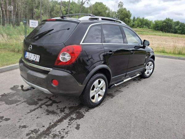 Melns Opel Antara 2007 Utena, ar dzinēja tilpumu 1.99 L un nobraukumu 356 tūkst. km par 1950 €, foto 3 vietnē AUTOMOTO.COM.LV