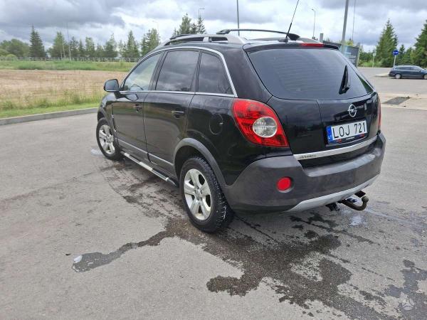 Melns Opel Antara 2007 Utena, ar dzinēja tilpumu 1.99 L un nobraukumu 356 tūkst. km par 1950 €, foto 4 vietnē AUTOMOTO.COM.LV