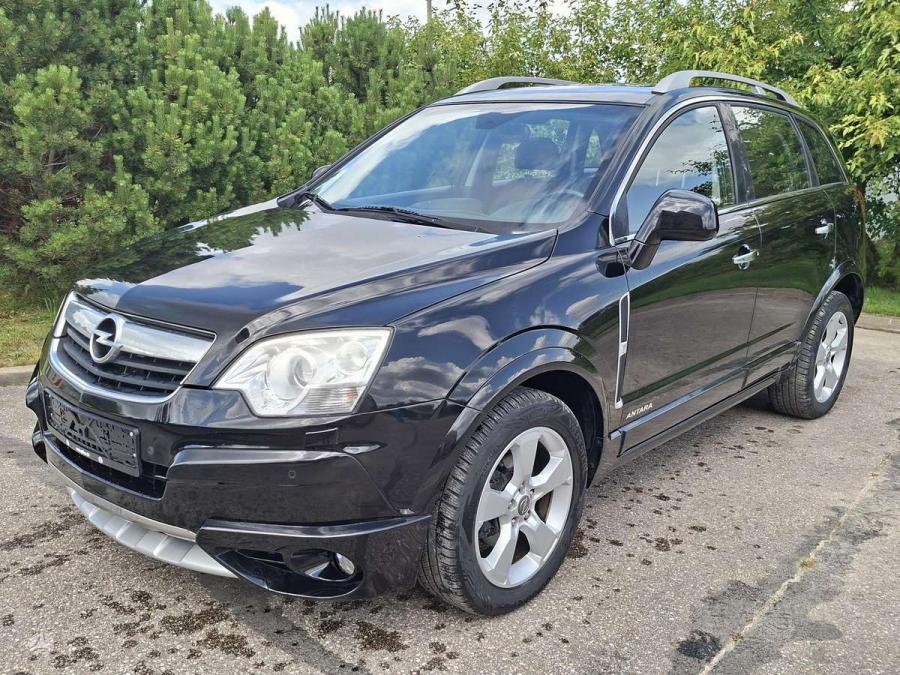 Melns Opel Antara 2007 Ukmergė, ar dzinēja tilpumu 3.20 L un nobraukumu 194 tūkst. km par 4500 €, foto 1 vietnē AUTOMOTO.COM.LV