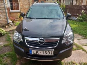 Black Opel Antara 2007 in Kuldiga, with an engine capacity of 1.90 L and mileage of 240 thousand km for 1700 €, photo 3 on AUTOMOTO.COM.LV