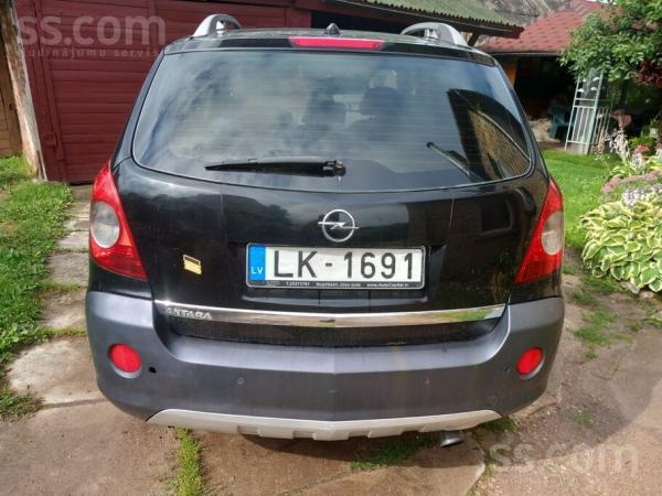 Melns Opel Antara 2007 Kuldīga, ar dzinēja tilpumu 1.90 L un nobraukumu 240 tūkst. km par 1700 €, foto 3 vietnē AUTOMOTO.COM.LV
