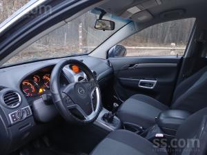 Black Opel Antara 2007 in Riga, with an engine capacity of 2.00 L and mileage of 312 thousand km for 1200 €, photo 8 on AUTOMOTO.COM.LV