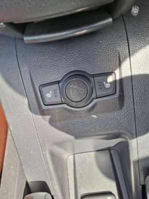 Melns Opel Antara 2007 Ukmergė, ar dzinēja tilpumu 3.20 L un nobraukumu 194 tūkst. km par 4250 €, foto 13 vietnē AUTOMOTO.COM.LV