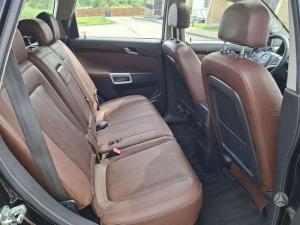 Black Opel Antara 2007 in Ukmerge, with an engine capacity of 3.20 L and mileage of 194 thousand km for 3750 €, photo 16 on AUTOMOTO.COM.LV