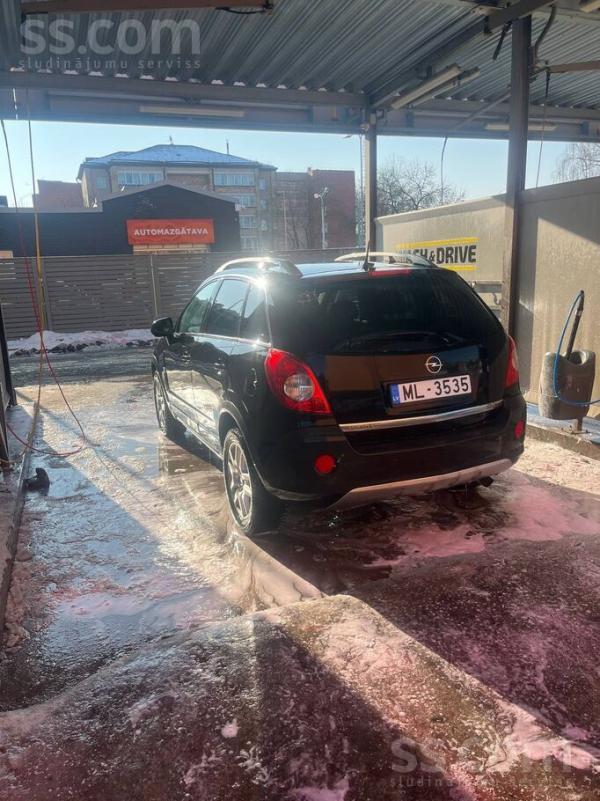 Melns Opel Antara 2008 Daugavpils, ar dzinēja tilpumu 2.00 L un nobraukumu 222 tūkst. km par 3750 €, foto 2 vietnē AUTOMOTO.COM.LV