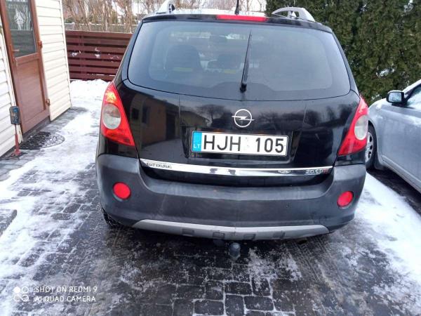 Black Opel Antara 2008 in Silute, with an engine capacity of 1.99 L and mileage of 205 thousand km for 3800 €, photo 4 on AUTOMOTO.COM.LV