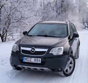 Black Opel Antara 2008 in Siauliai, with an engine capacity of 2.00 L and mileage of 216 thousand km for 2850 €, photo 2 on AUTOMOTO.COM.LV