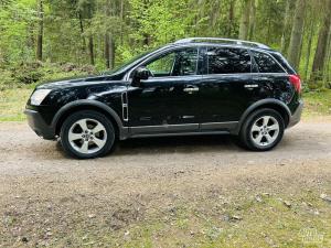Melns Opel Antara 2008 Klaipėda, ar dzinēja tilpumu 3.20 L un nobraukumu 270 tūkst. km par 3500 €, foto 4 vietnē AUTOMOTO.COM.LV