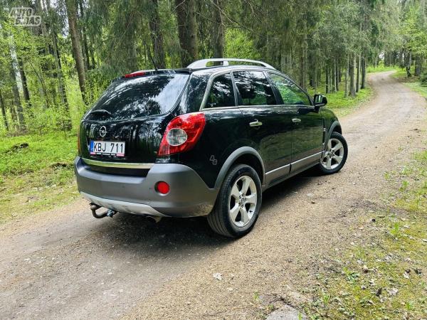 Black Opel Antara 2008 in Klaipeda, with an engine capacity of 3.20 L and mileage of 270 thousand km for 3500 €, photo 5 on AUTOMOTO.COM.LV