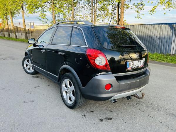 Black Opel Antara 2008 in Klaipeda, with an engine capacity of 3.20 L and mileage of 270 thousand km for 3500 €, photo 7 on AUTOMOTO.COM.LV