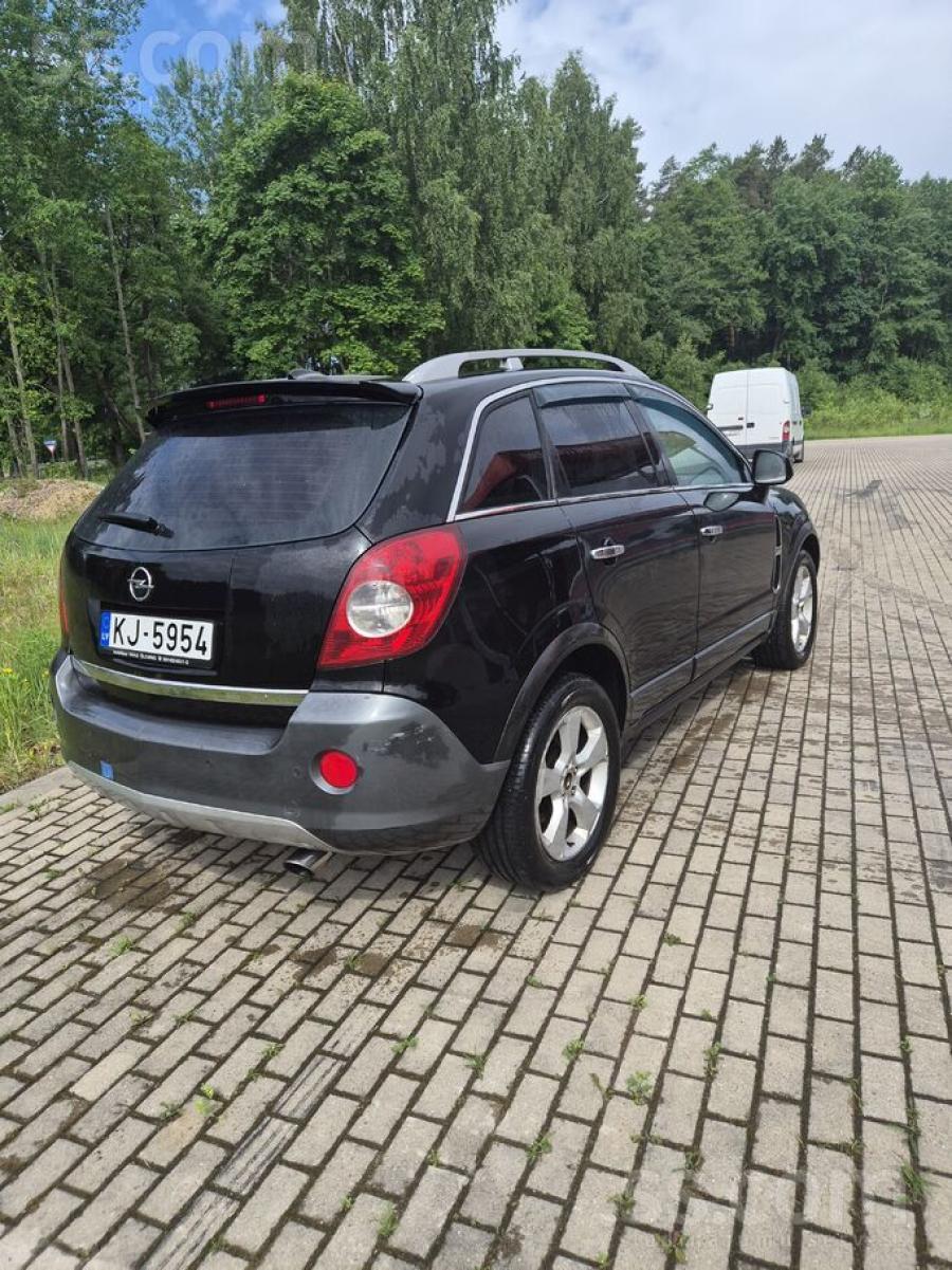 Melns Opel Antara 2008 Rīga, ar dzinēja tilpumu 2.00 L un nobraukumu 306 tūkst. km par 2100 €, foto 5 vietnē AUTOMOTO.COM.LV