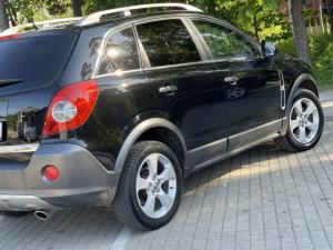 Melns Opel Antara 2008 Rīga, ar dzinēja tilpumu 2.00 L un nobraukumu 290 tūkst. km par 2350 €, foto 7 vietnē AUTOMOTO.COM.LV