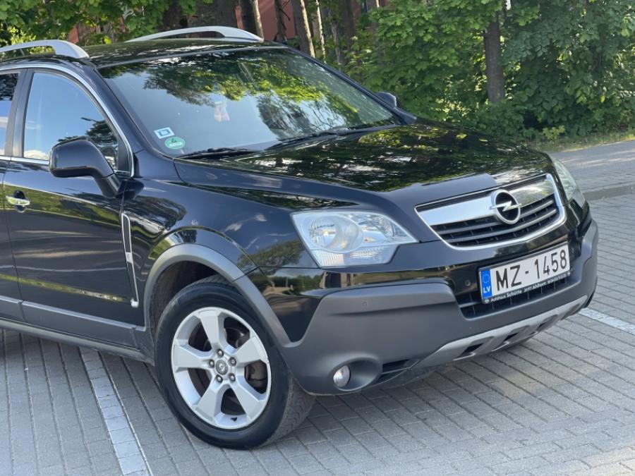 Melns Opel Antara 2008 Rīga, ar dzinēja tilpumu 2.00 L un nobraukumu 290 tūkst. km par 2350 €, foto 13 vietnē AUTOMOTO.COM.LV