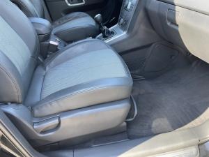 Melns Opel Antara 2008 Rīga, ar dzinēja tilpumu 2.00 L un nobraukumu 290 tūkst. km par 2350 €, foto 25 vietnē AUTOMOTO.COM.LV