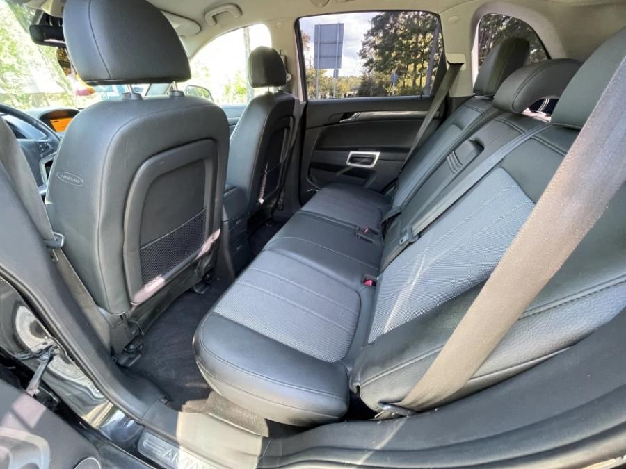 Melns Opel Antara 2008 Rīga, ar dzinēja tilpumu 2.00 L un nobraukumu 290 tūkst. km par 2350 €, foto 28 vietnē AUTOMOTO.COM.LV