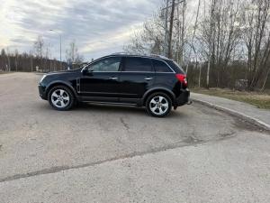 Black Opel Antara 2008 in Riga, with an engine capacity of 2.00 L and mileage of 255 thousand km for 3200 €, photo 4 on AUTOMOTO.COM.LV