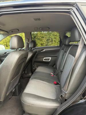 Black Opel Antara 2008 in Riga, with an engine capacity of 2.00 L and mileage of 255 thousand km for 3200 €, photo 9 on AUTOMOTO.COM.LV
