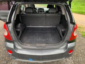 Black Opel Antara 2008 in Riga, with an engine capacity of 2.00 L and mileage of 307 thousand km for 800 €, photo 11 on AUTOMOTO.COM.LV