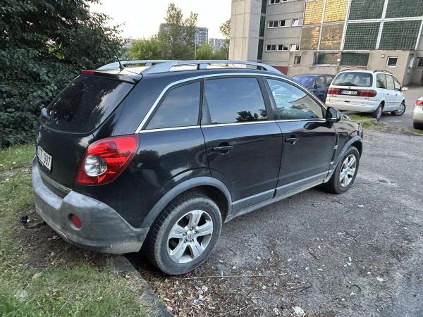 Melns Opel Antara 2008 Viļņa, ar dzinēja tilpumu 1.99 L un nobraukumu 320 tūkst. km par 950 €, foto 3 vietnē AUTOMOTO.COM.LV