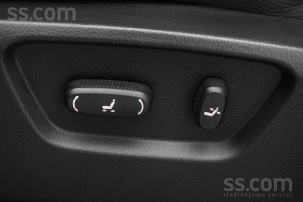 Melns Opel Antara 2008 Rīga, ar dzinēja tilpumu 2.00 L un nobraukumu 225 tūkst. km par 3990 €, foto 9 vietnē AUTOMOTO.COM.LV