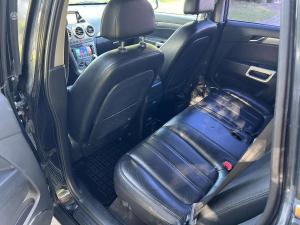 Black Opel Antara 2008 in Vilnius, with an engine capacity of 1.99 L and mileage of 286 thousand km for 2850 €, photo 16 on AUTOMOTO.COM.LV